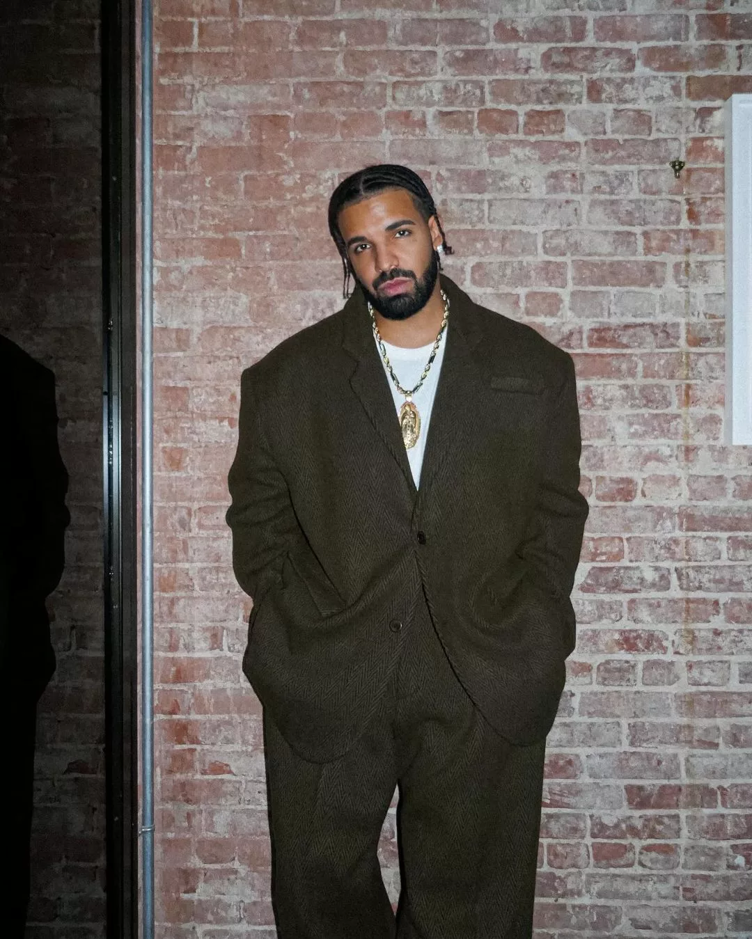 Drake dévoile son premier parfum pour hommes et femmes | Elle