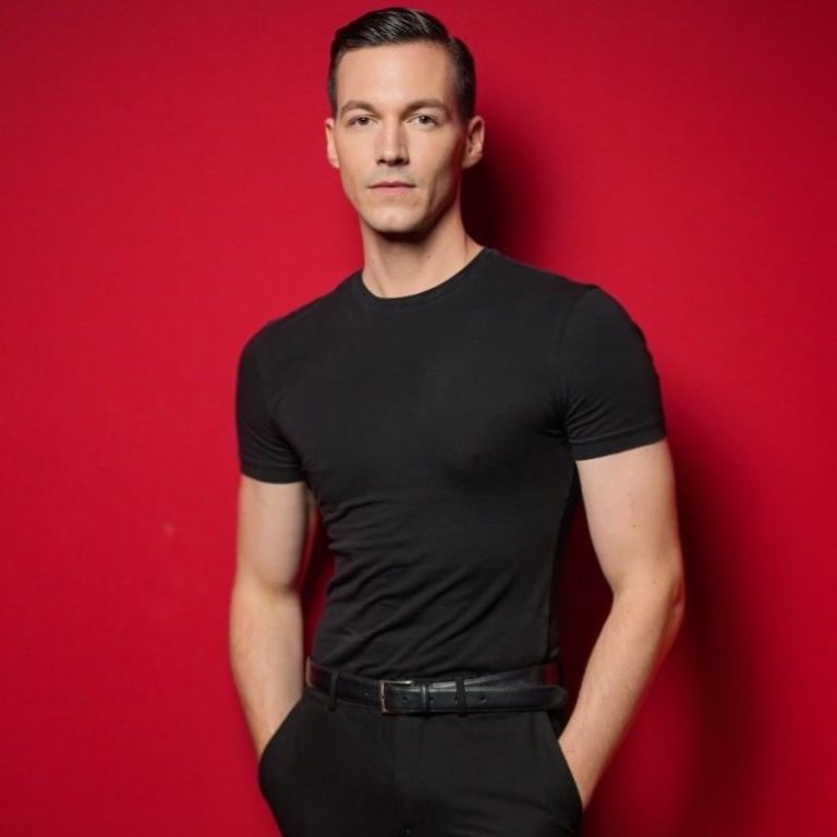 Kevin Germanier imagine les tenues de cérémonie des JO de Paris 2024